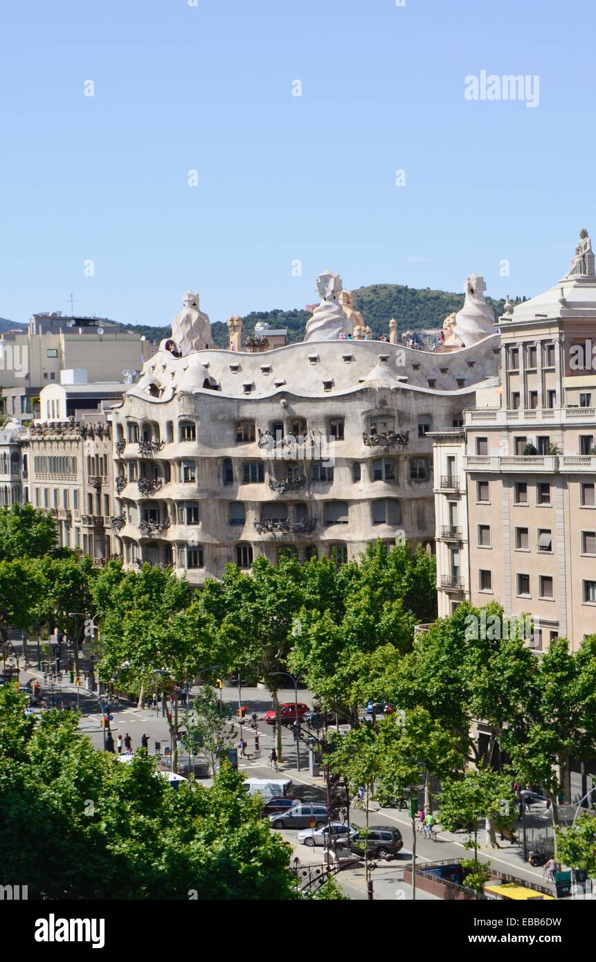 Antoni architect architecture Art-Nouveau avenue Barcelona better ...