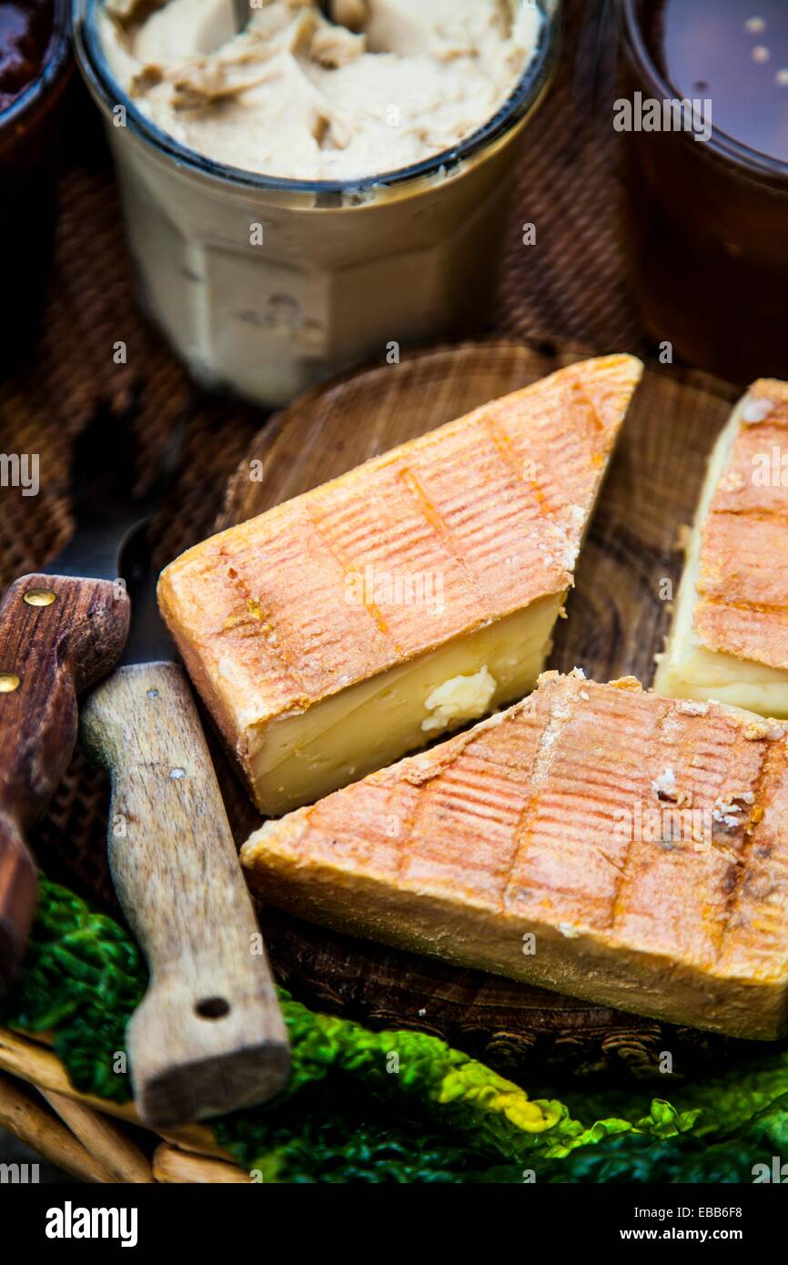 Cheese from corsica hi-res stock photography and images - Alamy