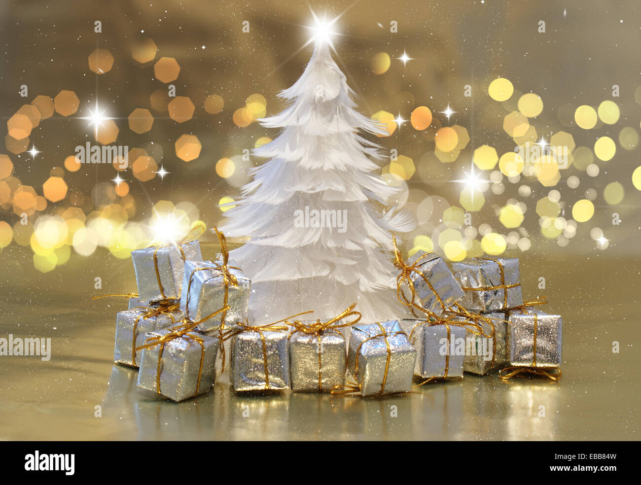 The feather tree hi-res stock photography and images - Alamy