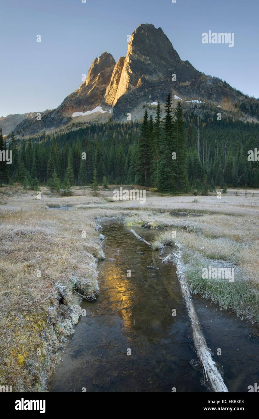 Liberty bell mountain from north hi-res stock photography and images ...