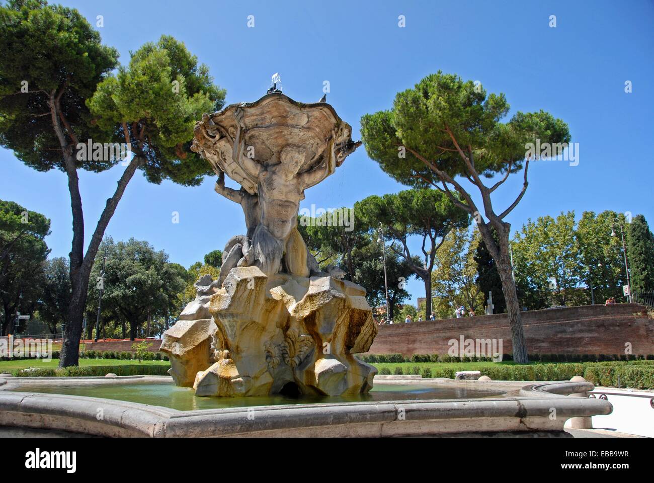 Fontana dei tritoni piazza bocca hi-res stock photography and images ...