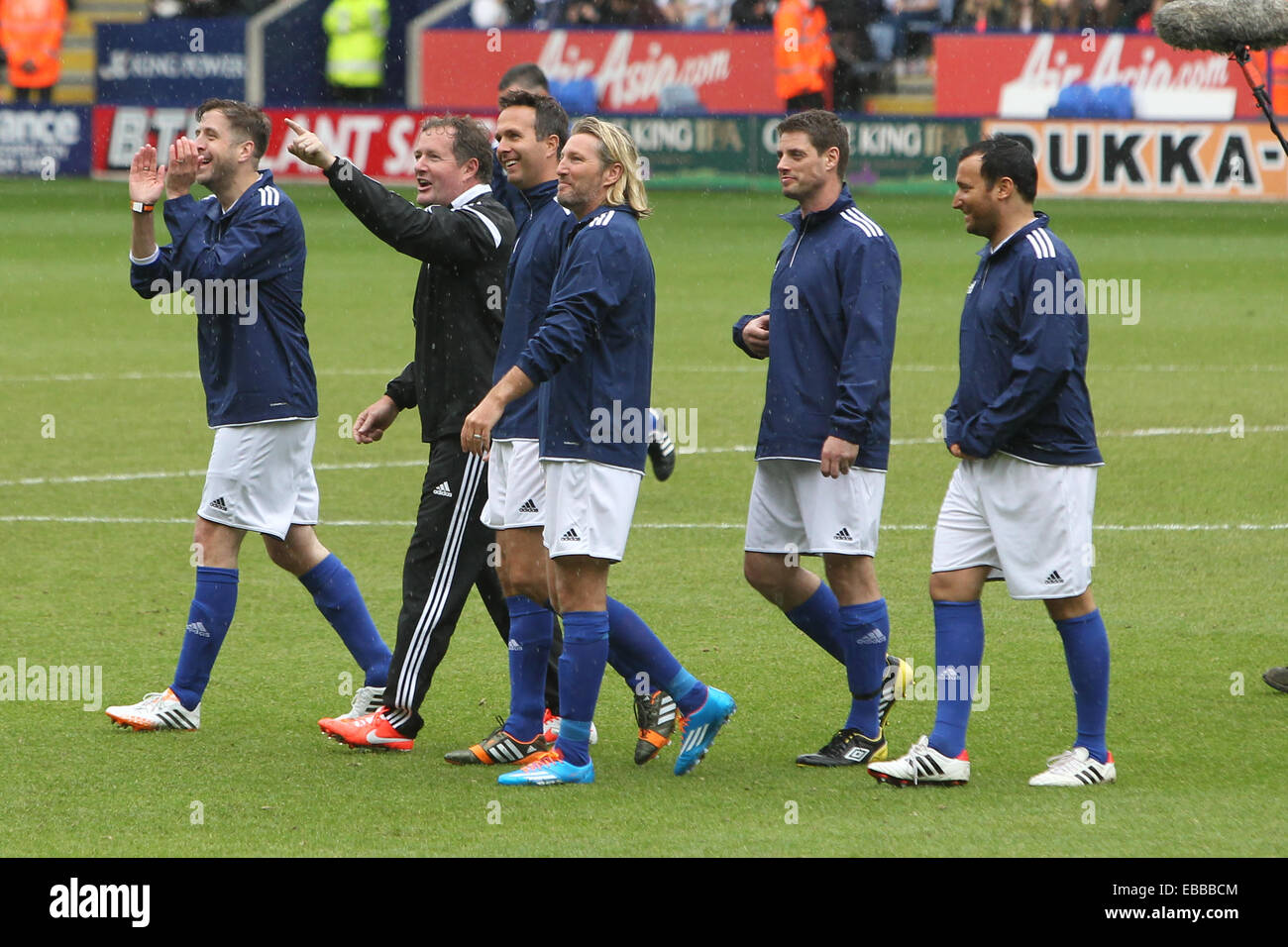Niall Horan Football game with Teams managed by Niall Horan and Piers ...