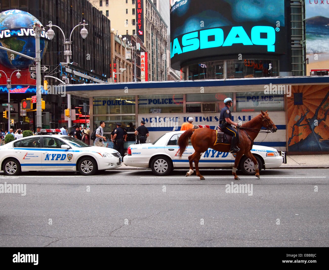 New York Police Department Mounted Unit Stock Photo - Alamy
