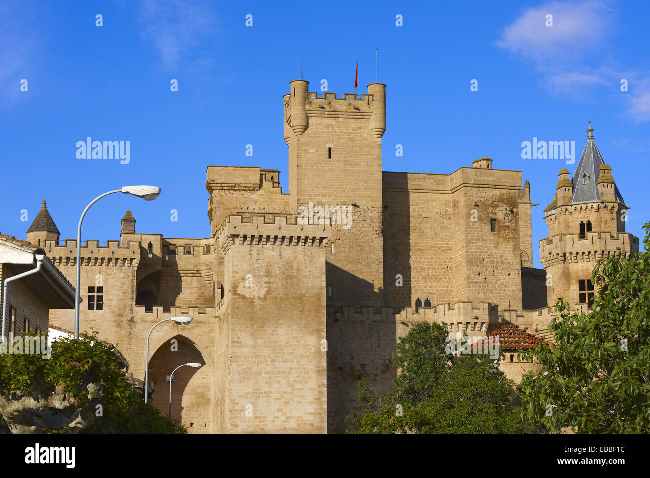 Palace of the kings of navarre of olite hi-res stock photography and ...
