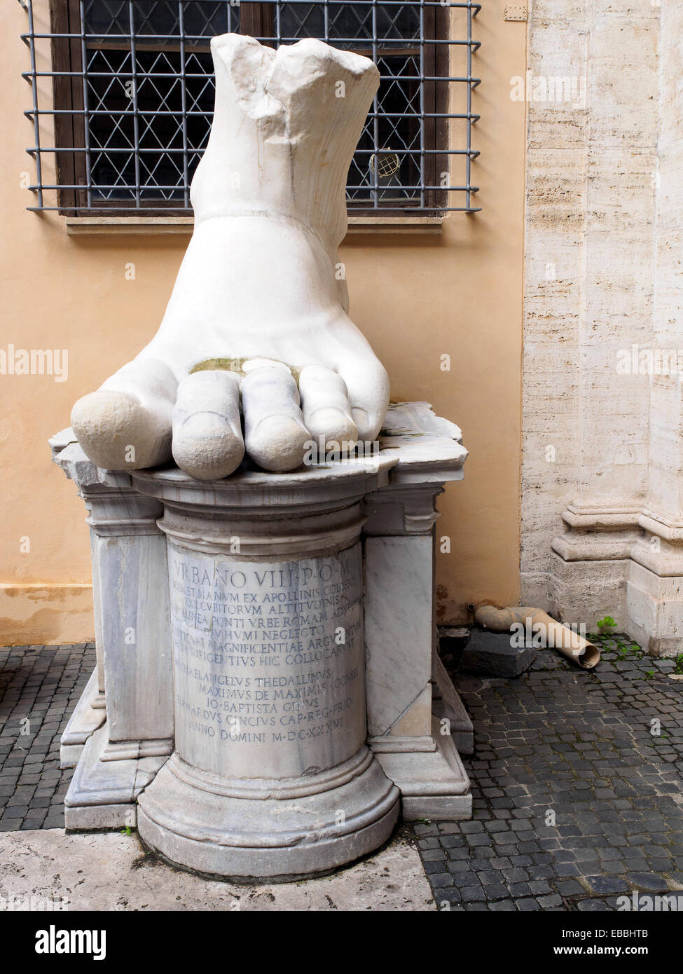 What Is A Colossal Statue at Todd Bishop blog