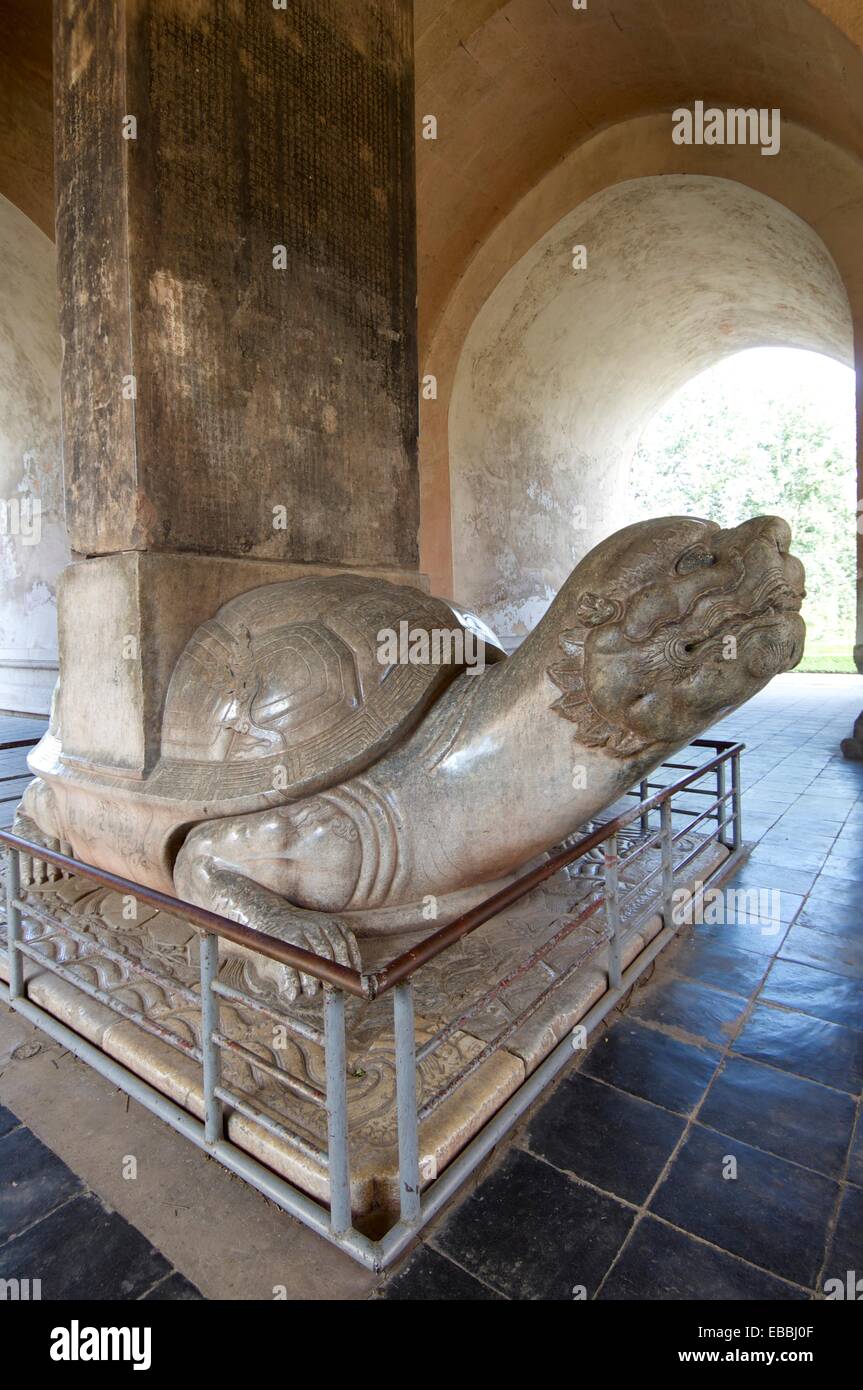 Inside Ming Tombs
