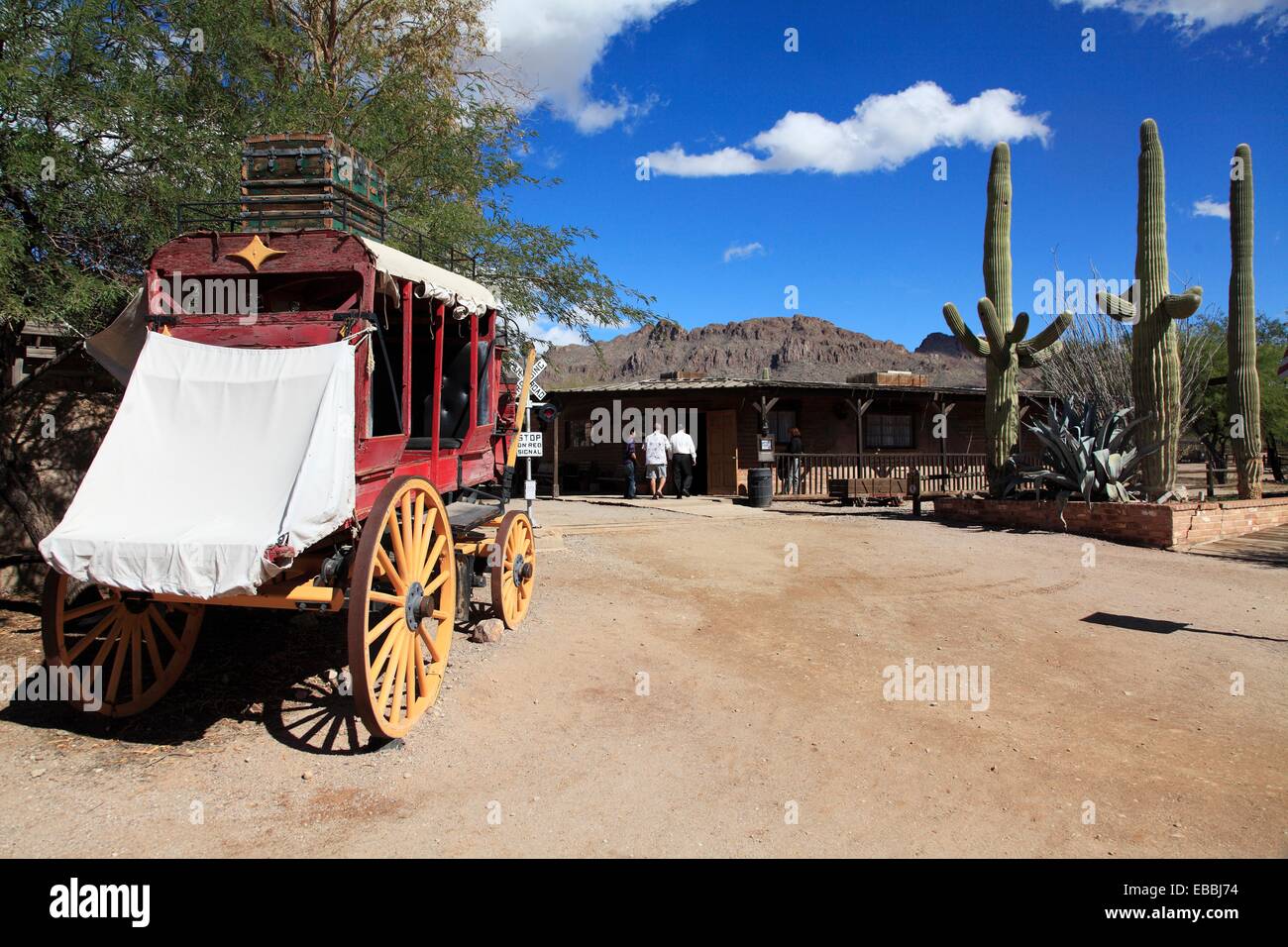 Old tucson studio hi-res stock photography and images - Alamy