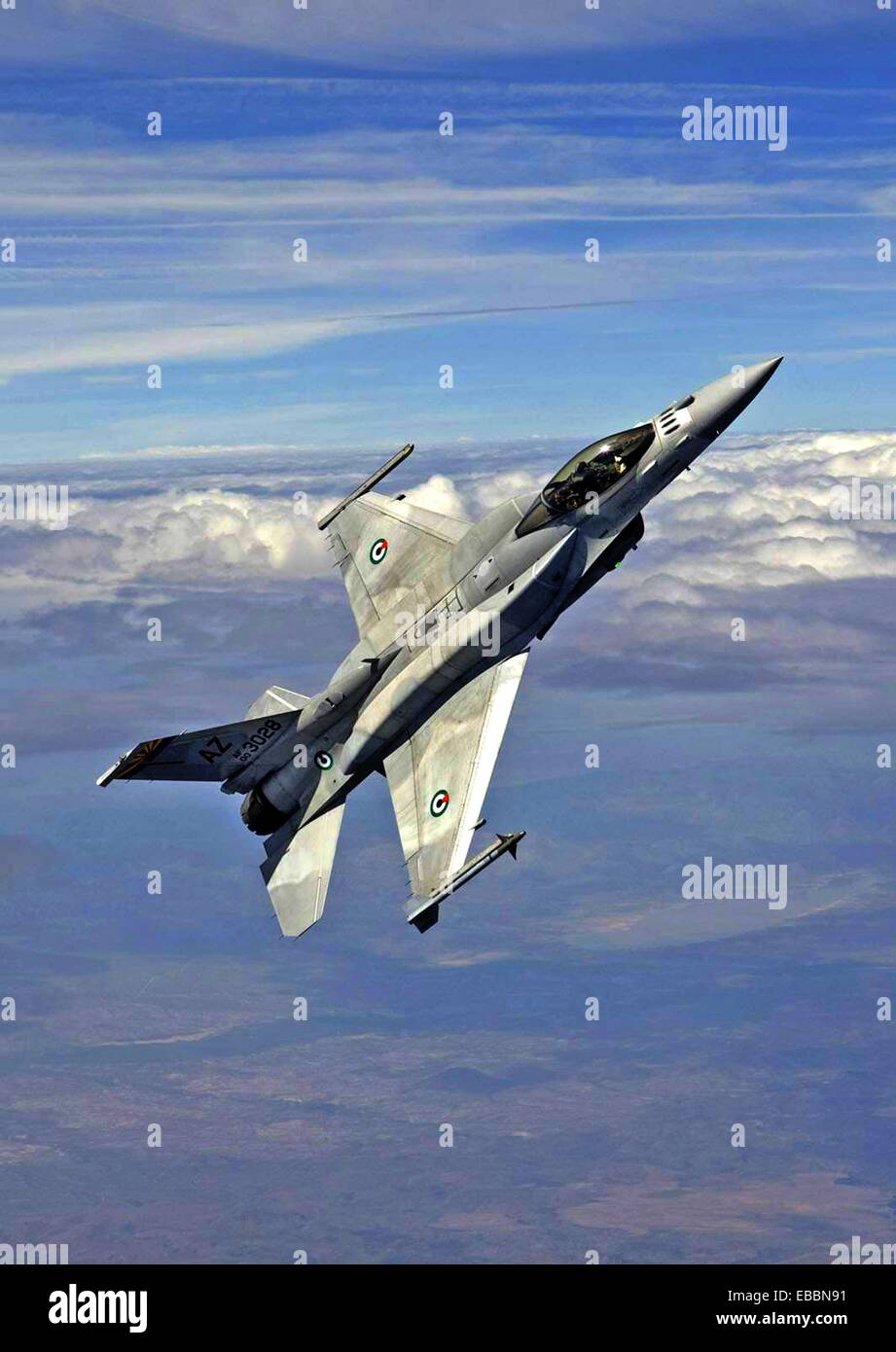 A United Arab Emirates F-16E Desert Falcon, block 60, flies over ...
