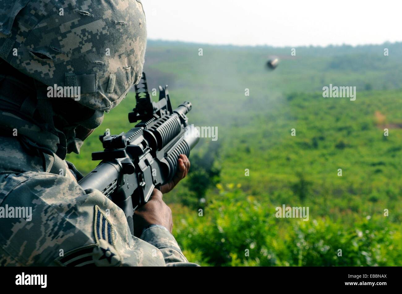 Security patrolman hi-res stock photography and images - Alamy