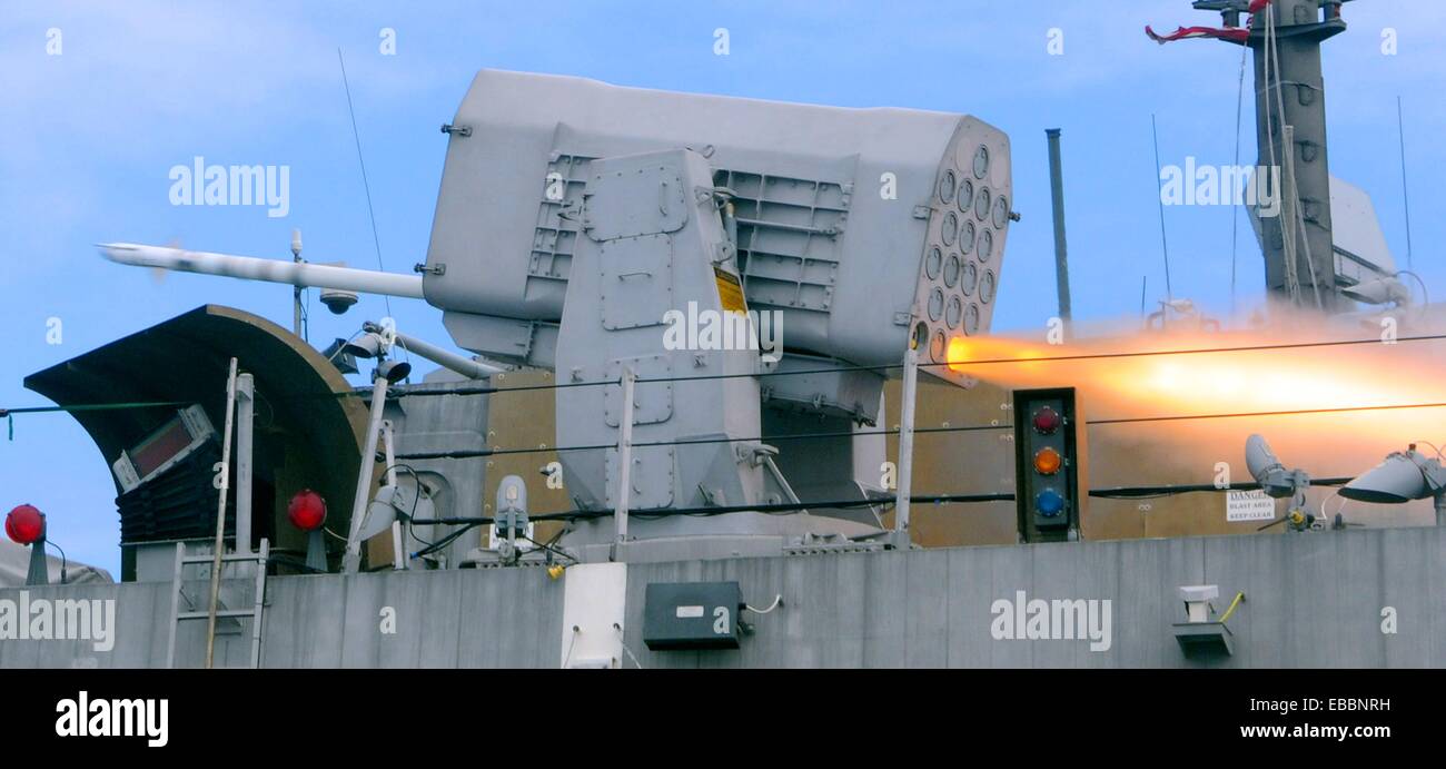 Rolling airframe missile ram hi-res stock photography and images - Alamy