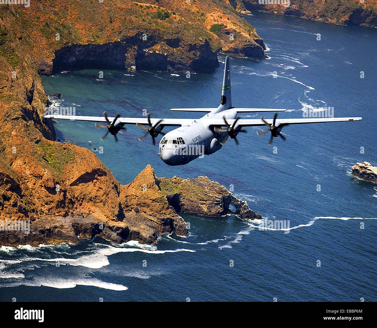 Lockheed c 130 hercules coast guard hi-res stock photography and images ...