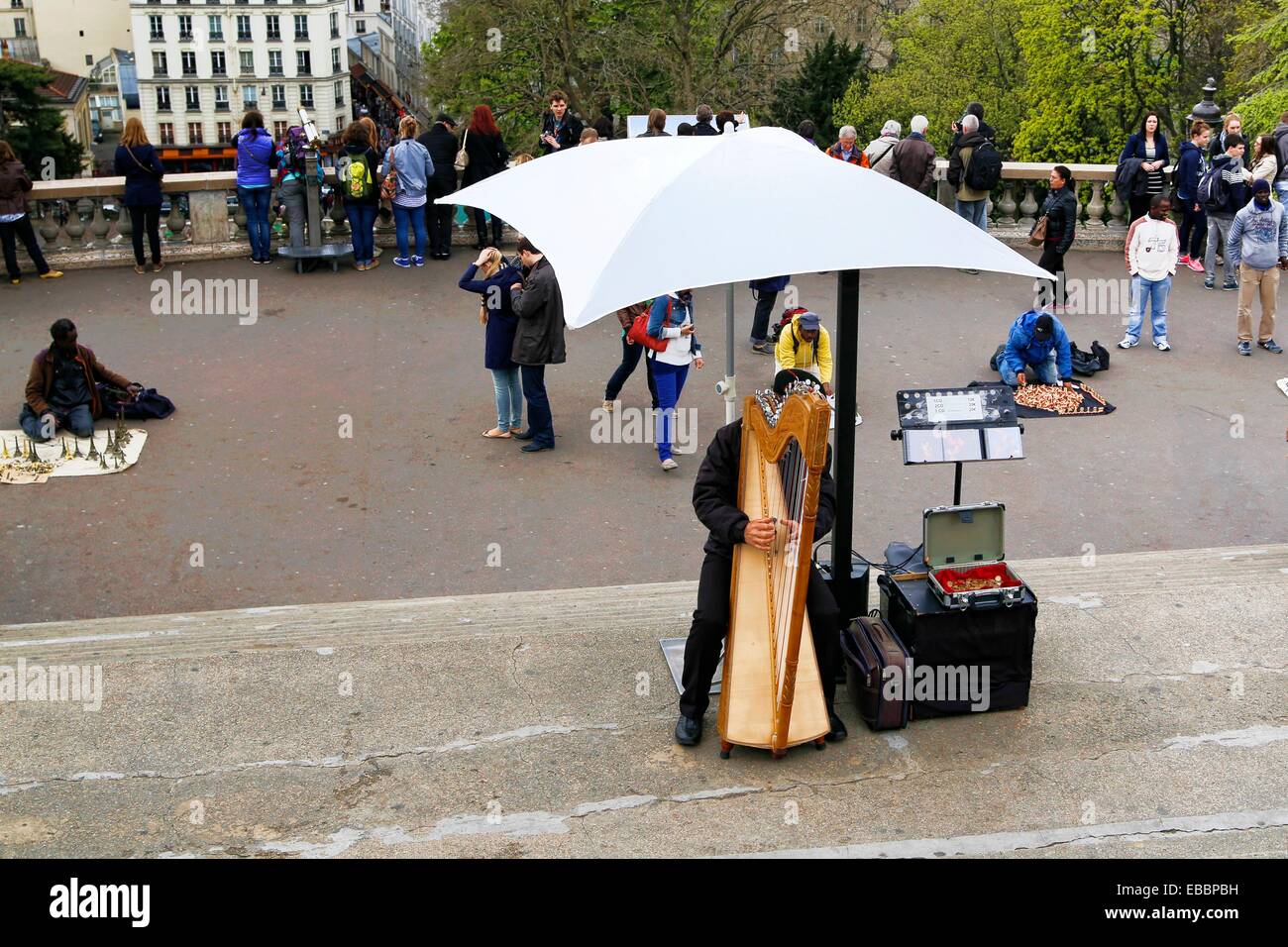 Place du parvis sacre coeur hi-res stock photography and images - Alamy