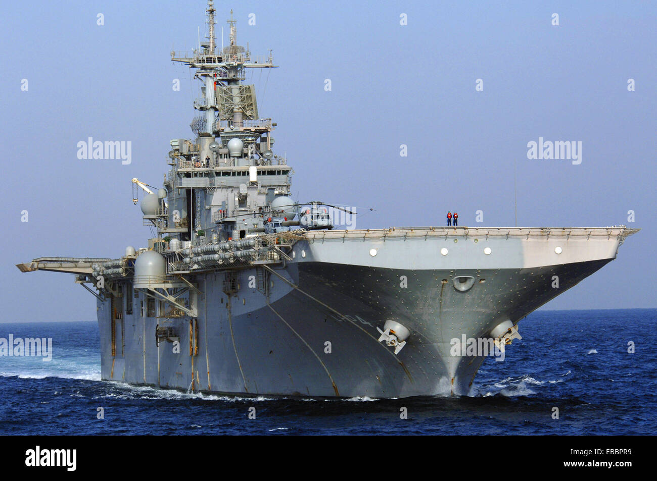 Uss boxer hi-res stock photography and images - Alamy