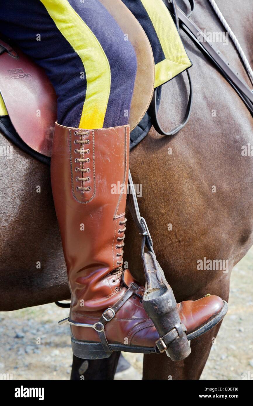 Rcmp officer uniform hi-res stock photography and images - Alamy