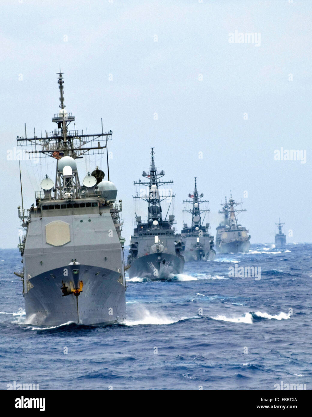 Uss shiloh cg 67 hi-res stock photography and images - Alamy