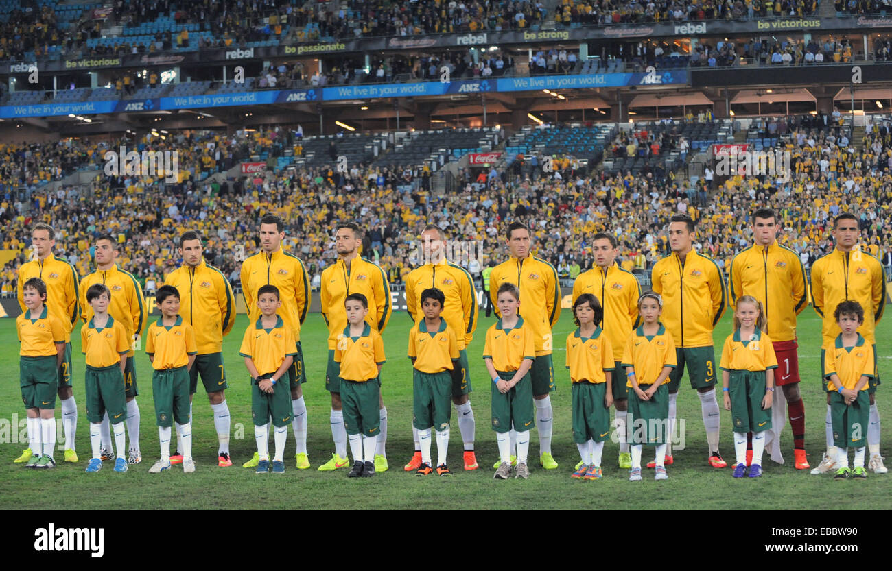 Australian national football team hi-res stock photography and images ...