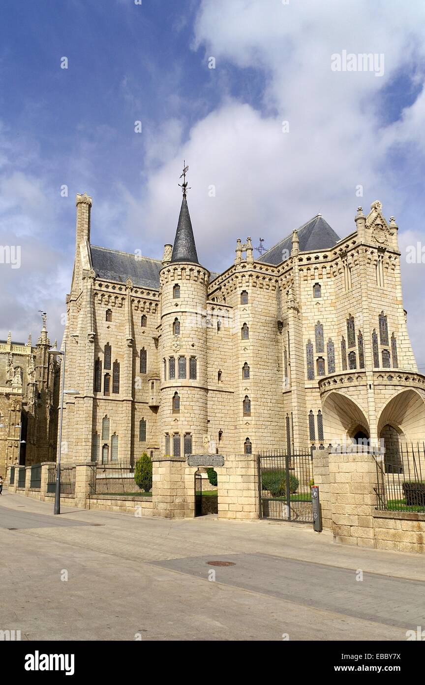 Architect bishop hi-res stock photography and images - Alamy