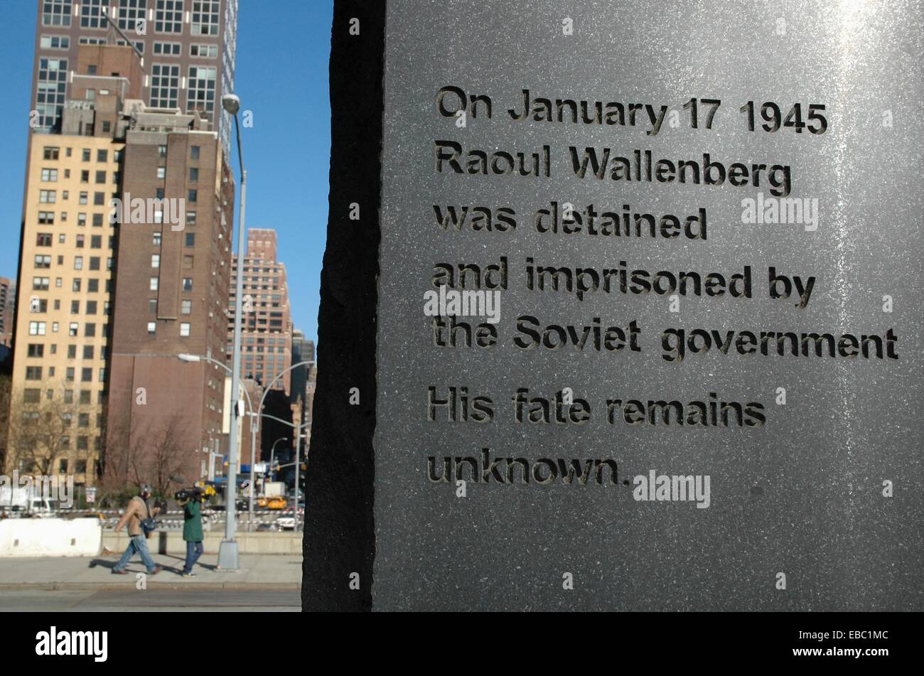Raoul wallenberg monument hi-res stock photography and images - Alamy