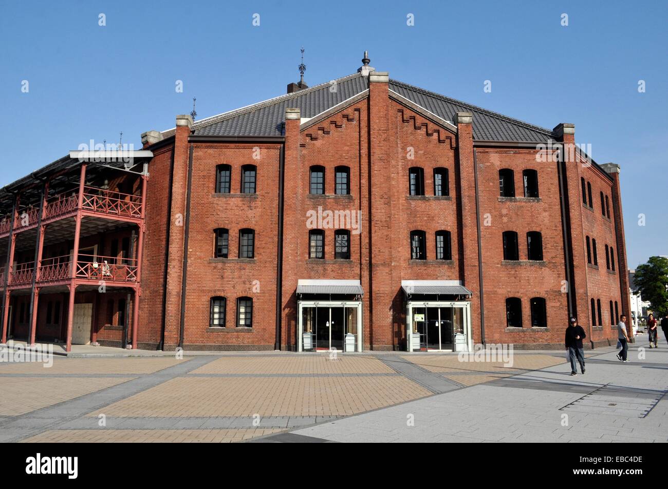 Yokohama akarenga hi-res stock photography and images - Alamy