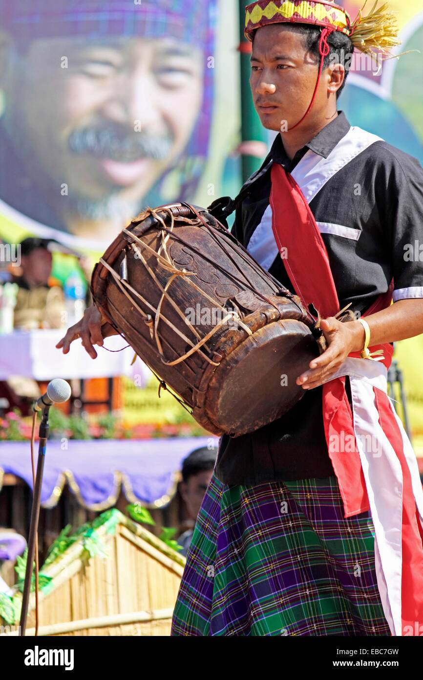 Tangsa tribe hi-res stock photography and images - Alamy