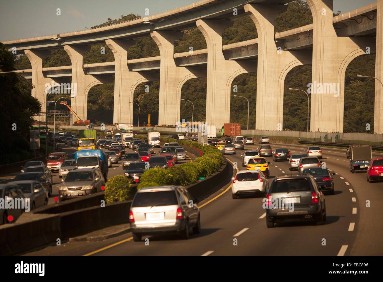Taiwan highway flyover hi-res stock photography and images - Alamy