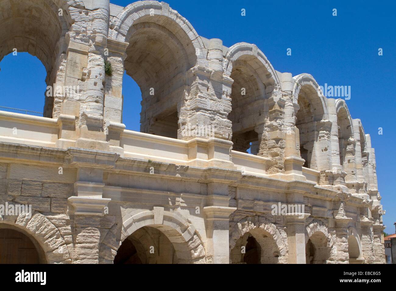 Arles amphitheatre tourist destination hi-res stock photography and ...