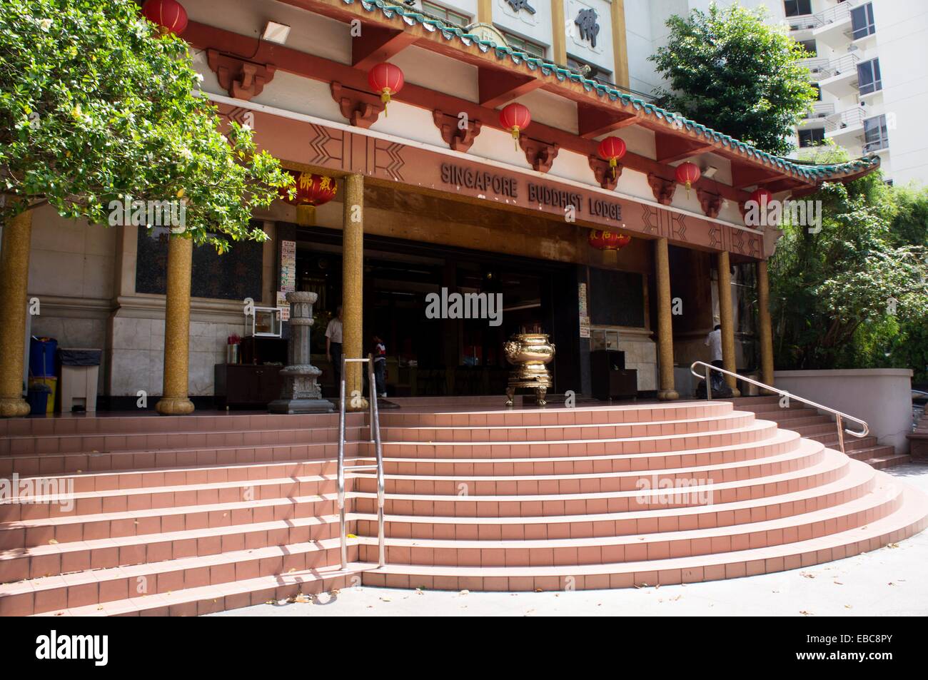 Singapore buddhist lodge hi-res stock photography and images - Alamy