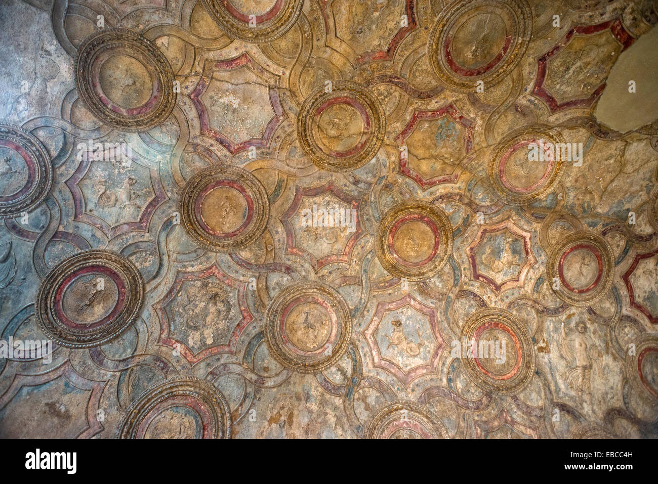 Ancient roman ceiling hi-res stock photography and images - Alamy
