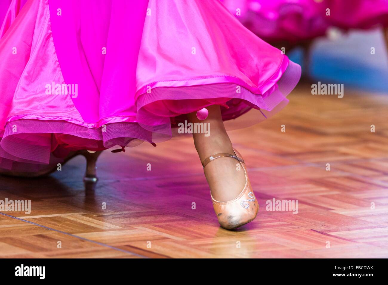 Formal ballroom dancing hi-res stock photography and images - Alamy