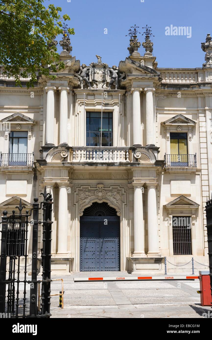 Universidad sevilla hi-res stock photography and images - Alamy