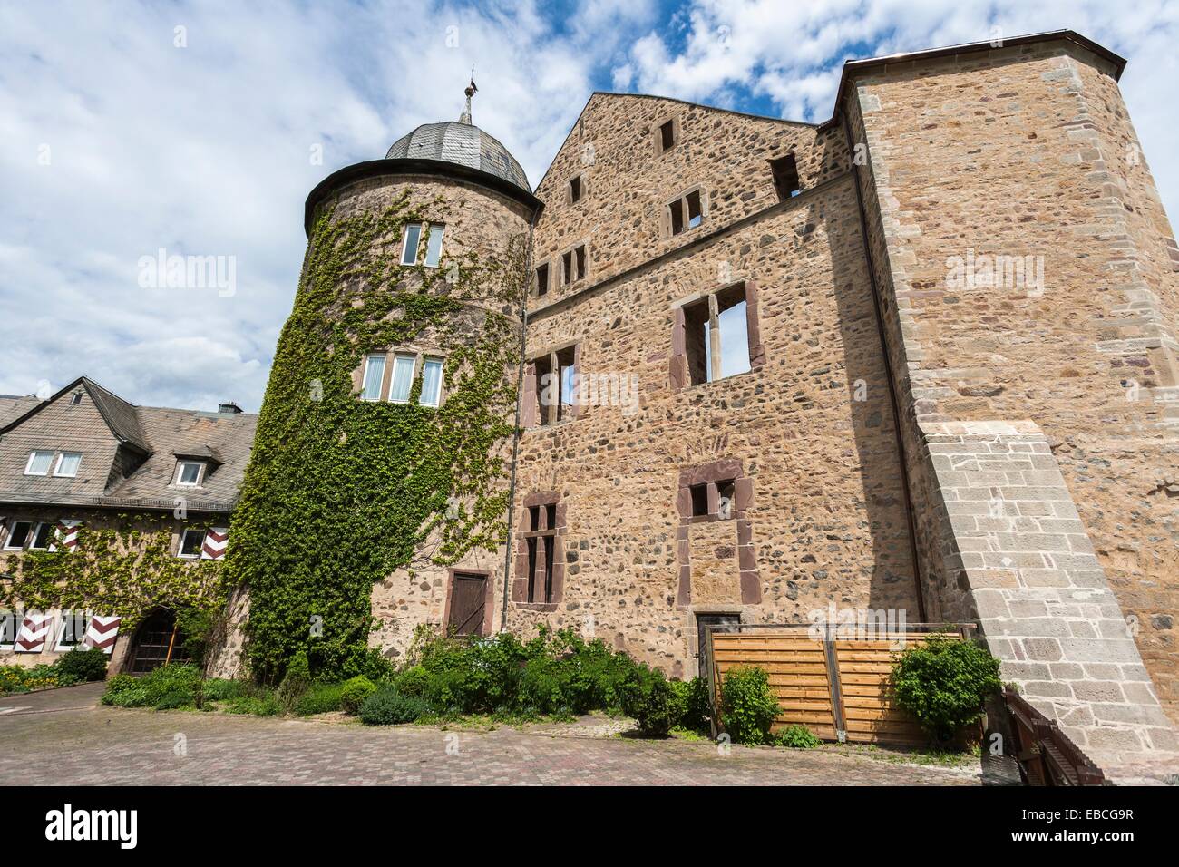 Sleeping Beauty Castle Sababurg High Resolution Stock Photography and ...