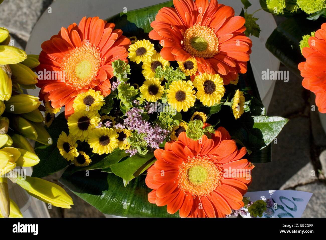 Spring flowers florist buckets hi-res stock photography and images - Alamy
