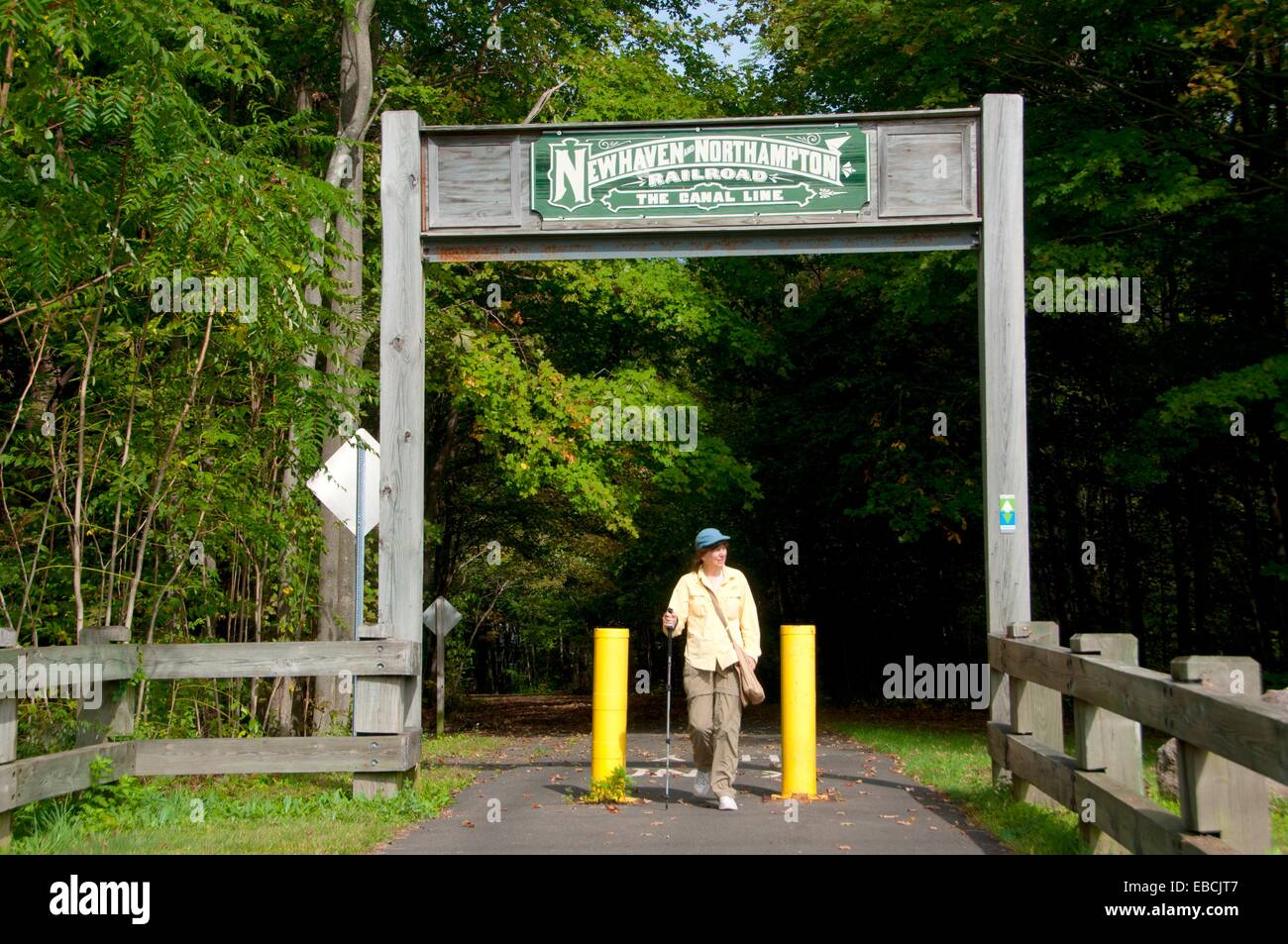 Farmington canal trail hi-res stock photography and images - Alamy
