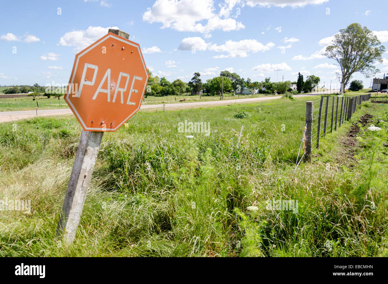 Big road sign hi-res stock photography and images - Alamy