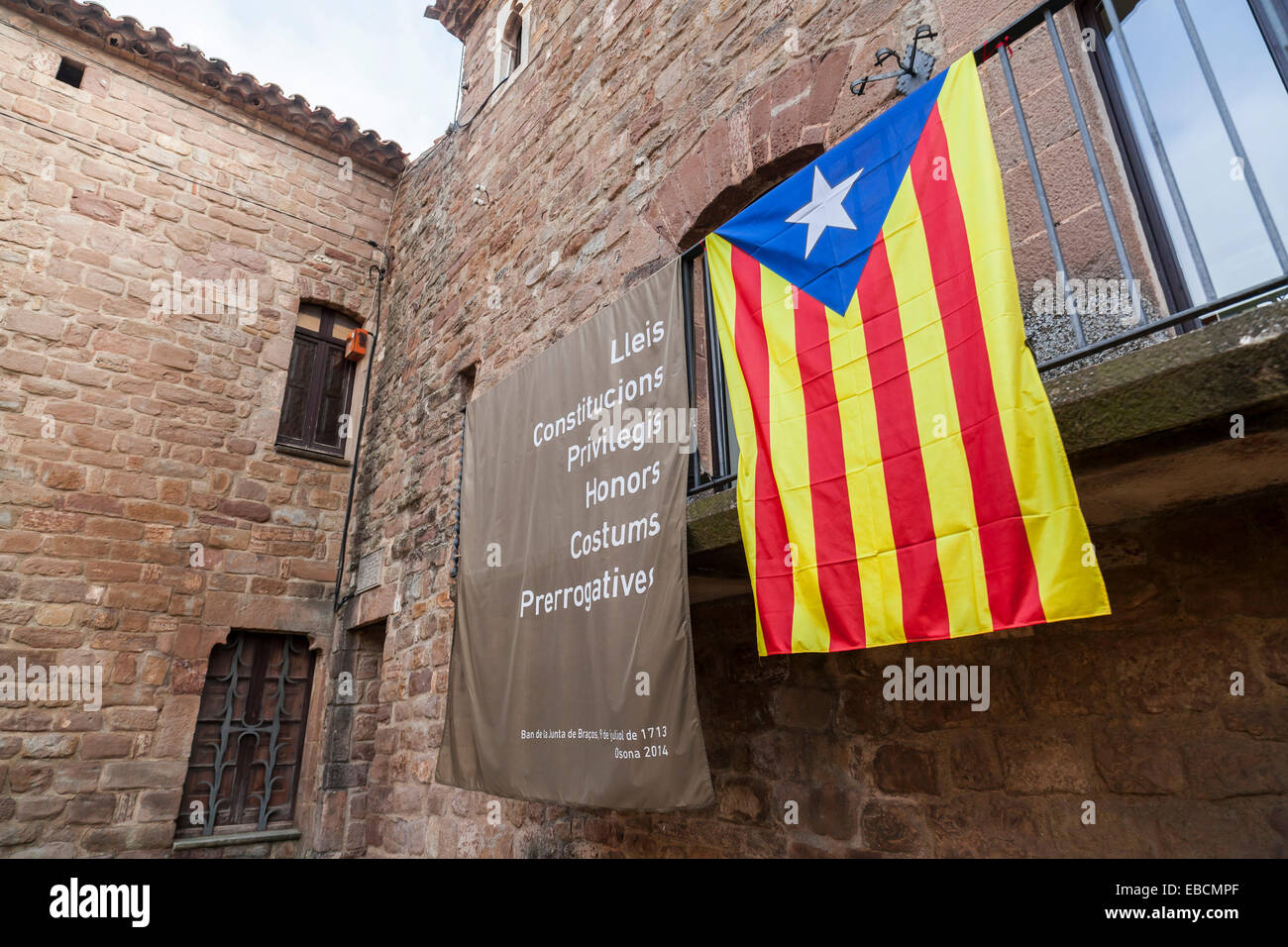 Catalonia flag estelada hi-res stock photography and images - Alamy