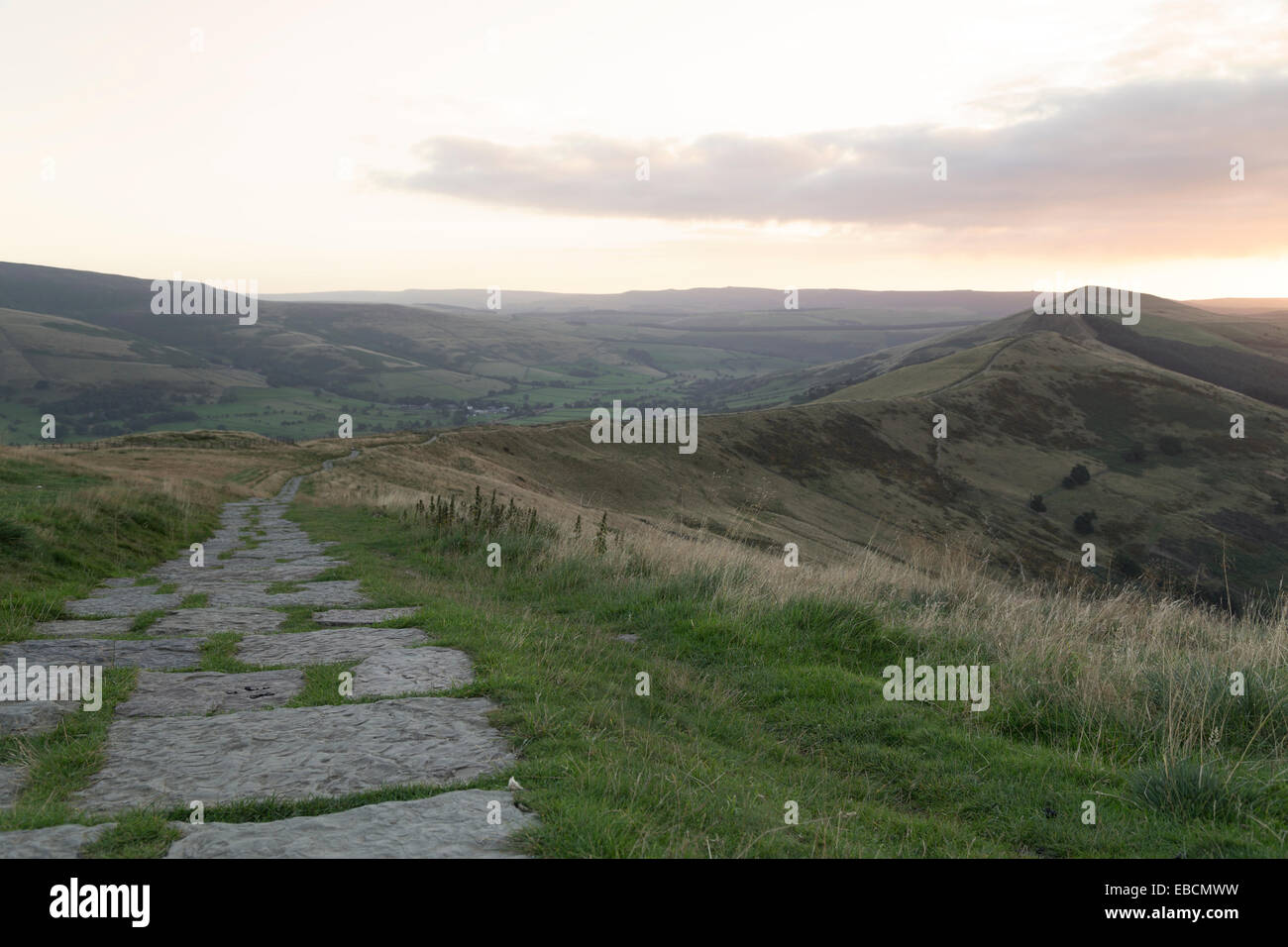 UK, Peak District, the great ridge from Mam Tor at sunrise Stock Photo ...