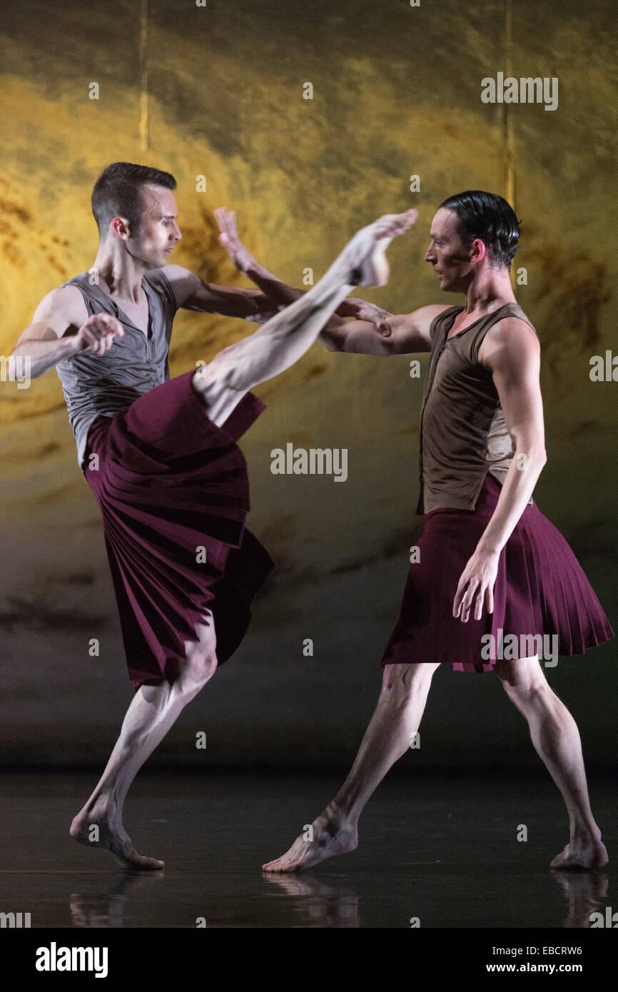 Rambert dance company terra incognita hi-res stock photography and ...