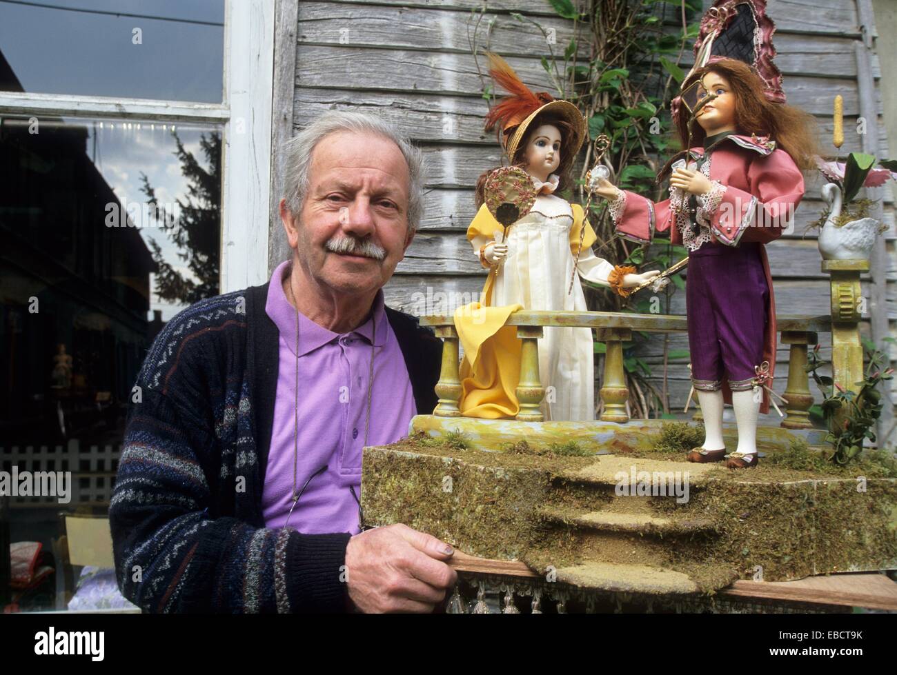 Art automaton hi-res stock photography and images - Alamy