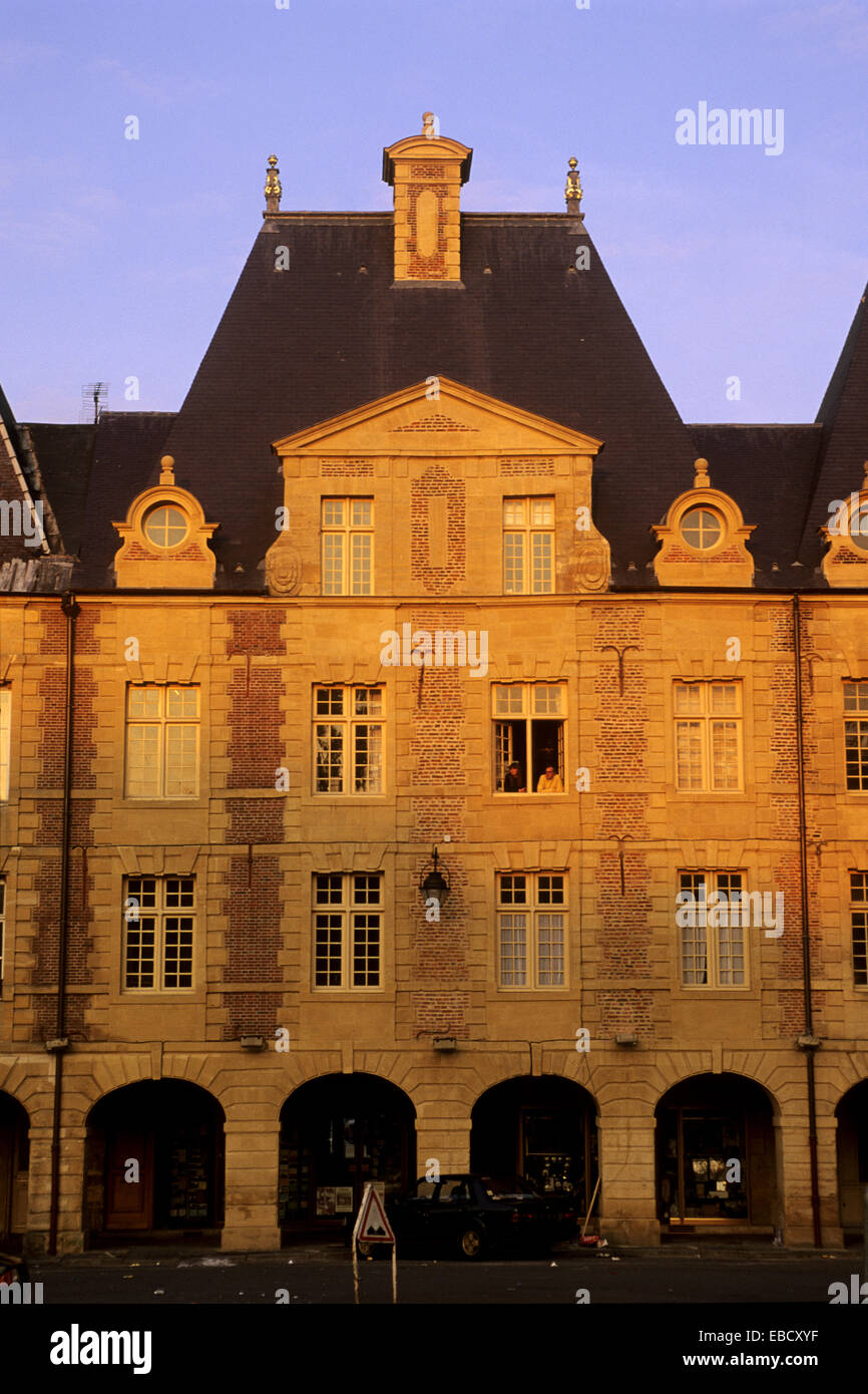 Place Ducale, Charleville-Mezieres, Ardennes departement, Champagne ... Place Ducale, Charleville-Mezieres, Ardennes departement, Champagne ...