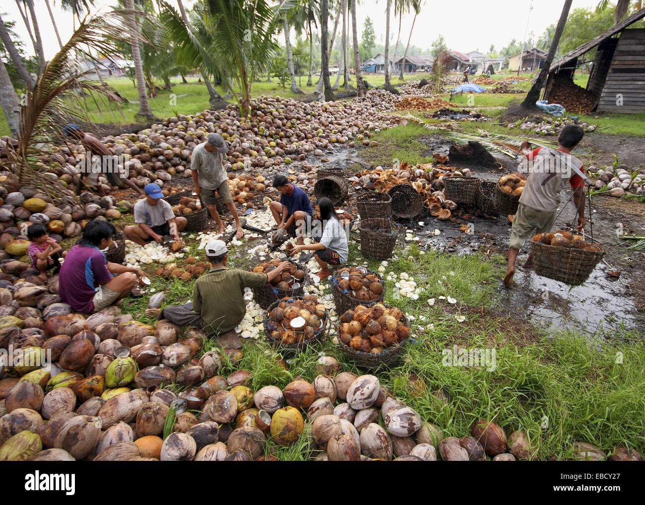 Beach Nourishment Ship High Resolution Stock Photography and Images - Alamy