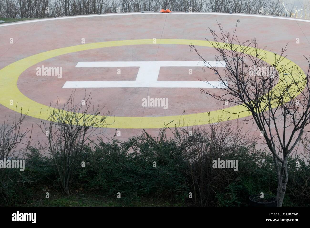 H Helipad Stock Photos & H Helipad Stock Images - Alamy