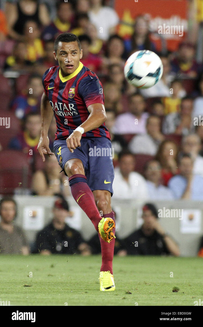 Alexis sanchez barcelona hi-res stock photography and images - Alamy