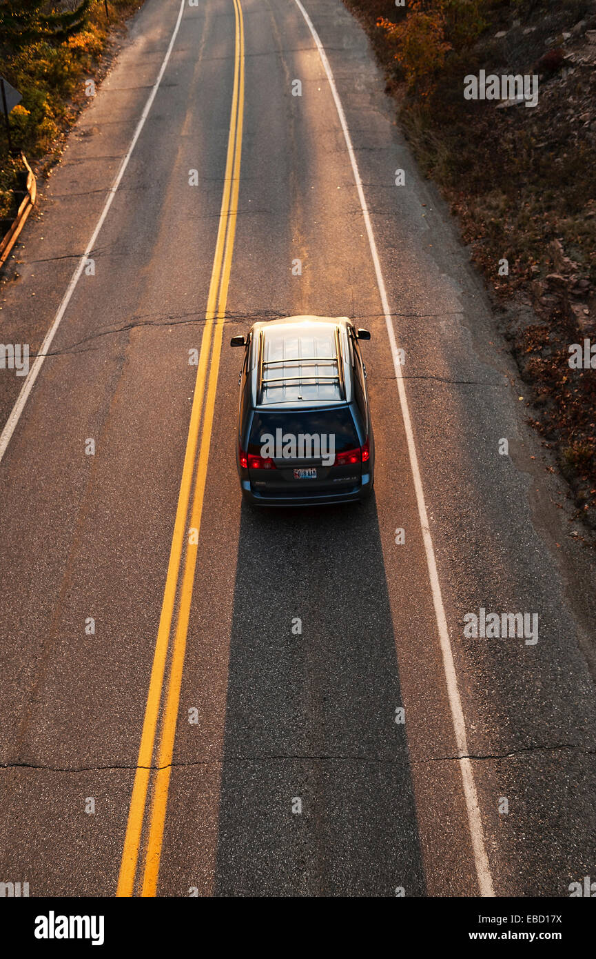 Car driving along scenic road hi-res stock photography and images - Alamy