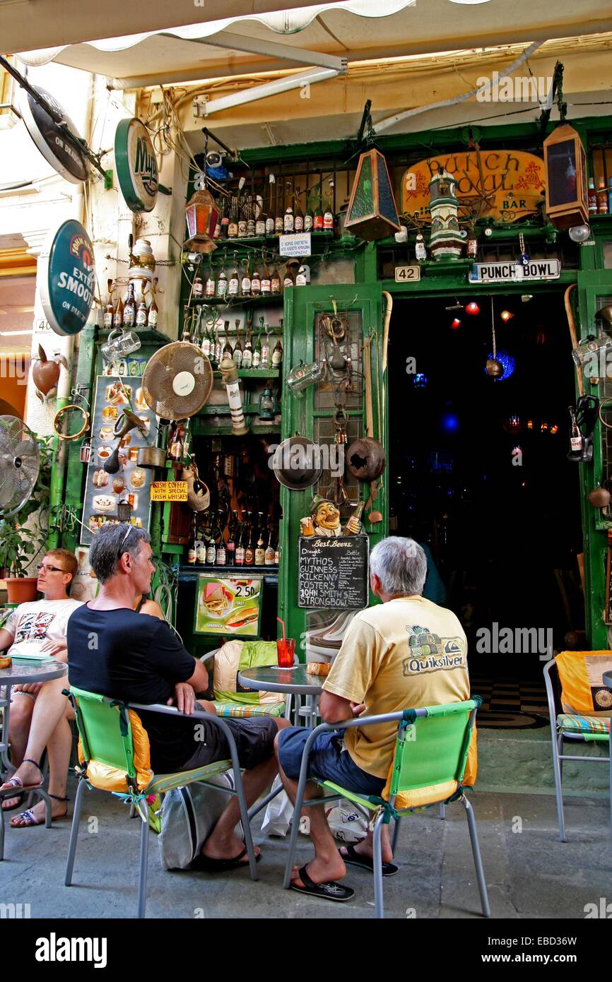 Rethymno crete pub hi-res stock photography and images - Alamy