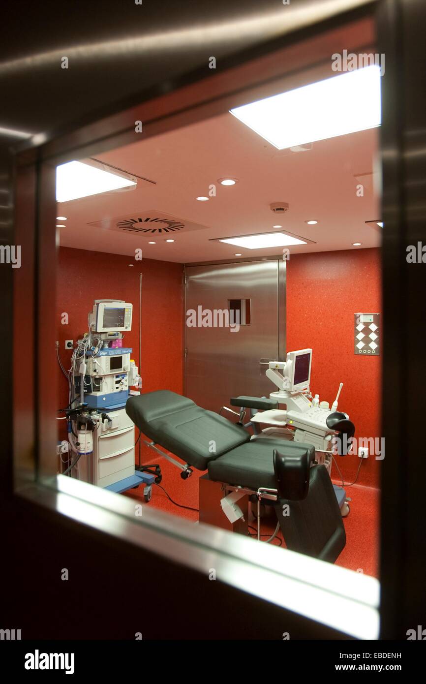 Gynecology ward hi-res stock photography and images - Alamy