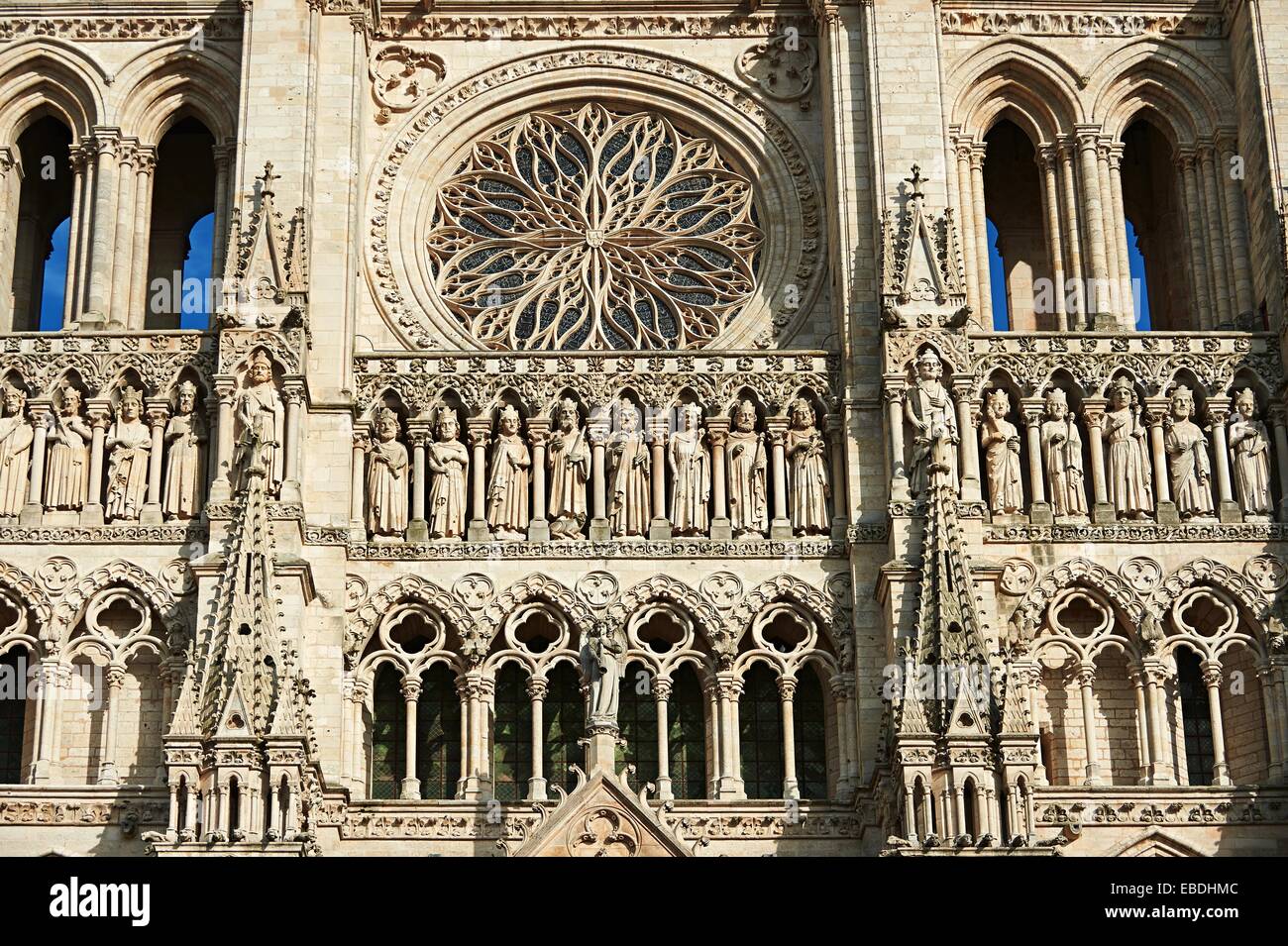 Monumental symbolism hi-res stock photography and images - Alamy