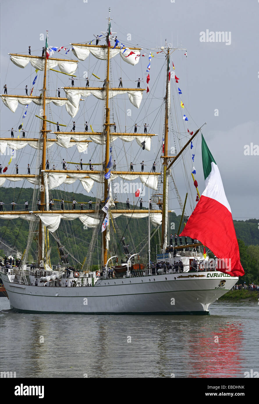 Cuauhtemoc mexican sailing boat in hi-res stock photography and images ...