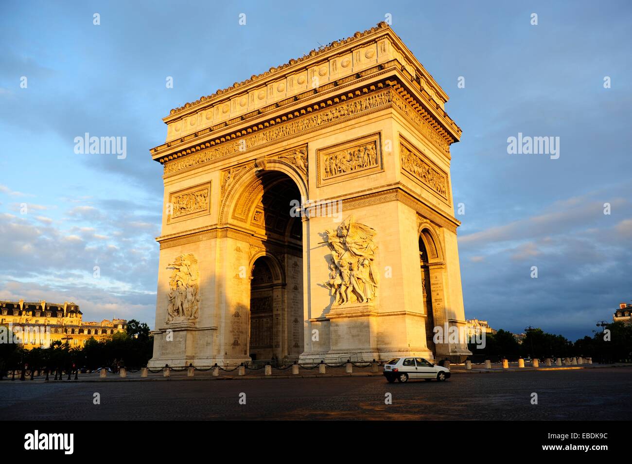 Triumph arch hi-res stock photography and images - Alamy