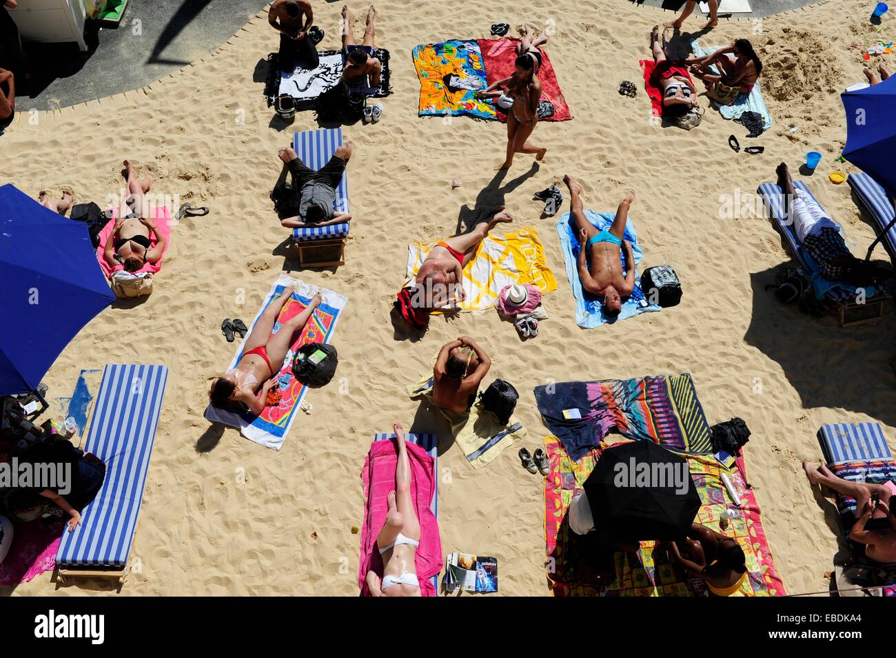 Event in paris hi-res stock photography and images - Alamy