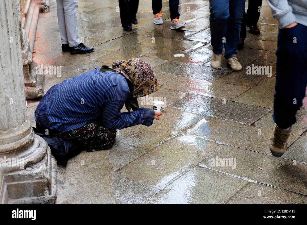Poverty in italy hi-res stock photography and images - Alamy